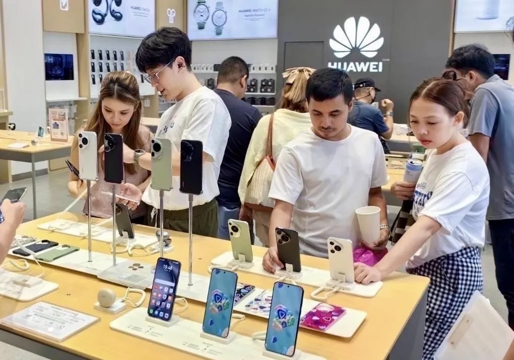 ตอบรับแรง!! HUAWEI Pura 70 Series ขายในไทยวันแรก