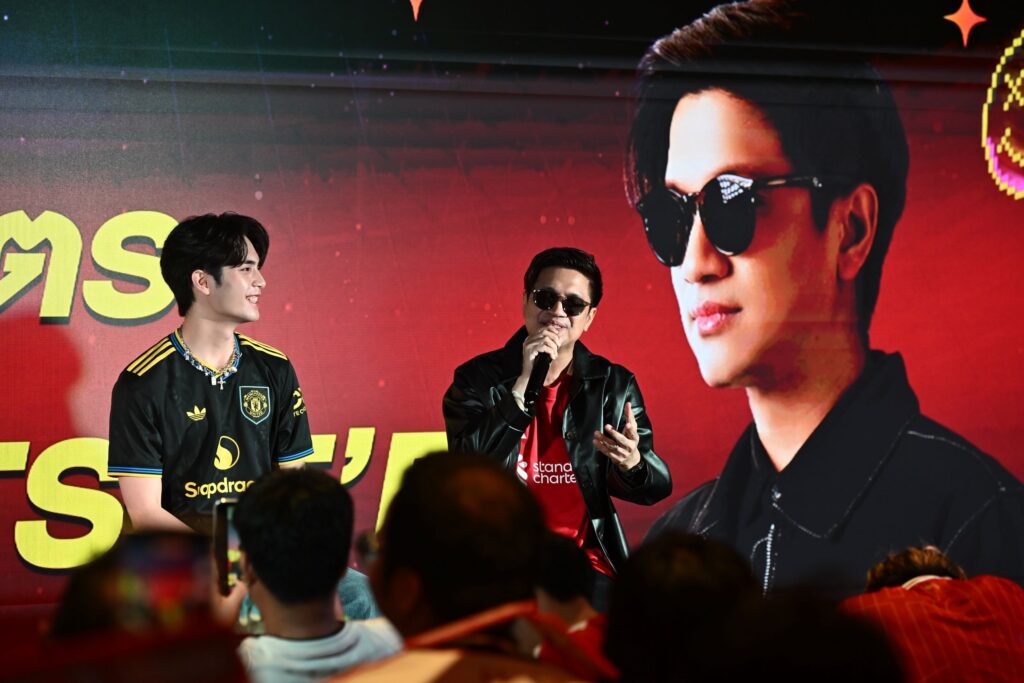 AIS SIAM CO-PLAY NIGHT เปิดสนามบิ๊กแมตช์แดงเดือดใจกลางสยาม!